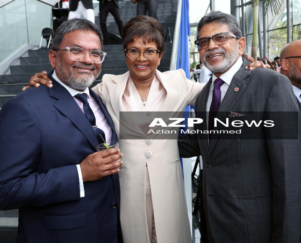 Watch 55 Photos of the Inauguration of President Kangaloo - AZP News